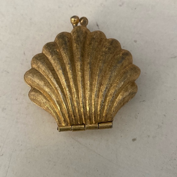 Givenchy | Accessories | Vintage Givenchy Clam Shell In Goldtone ...